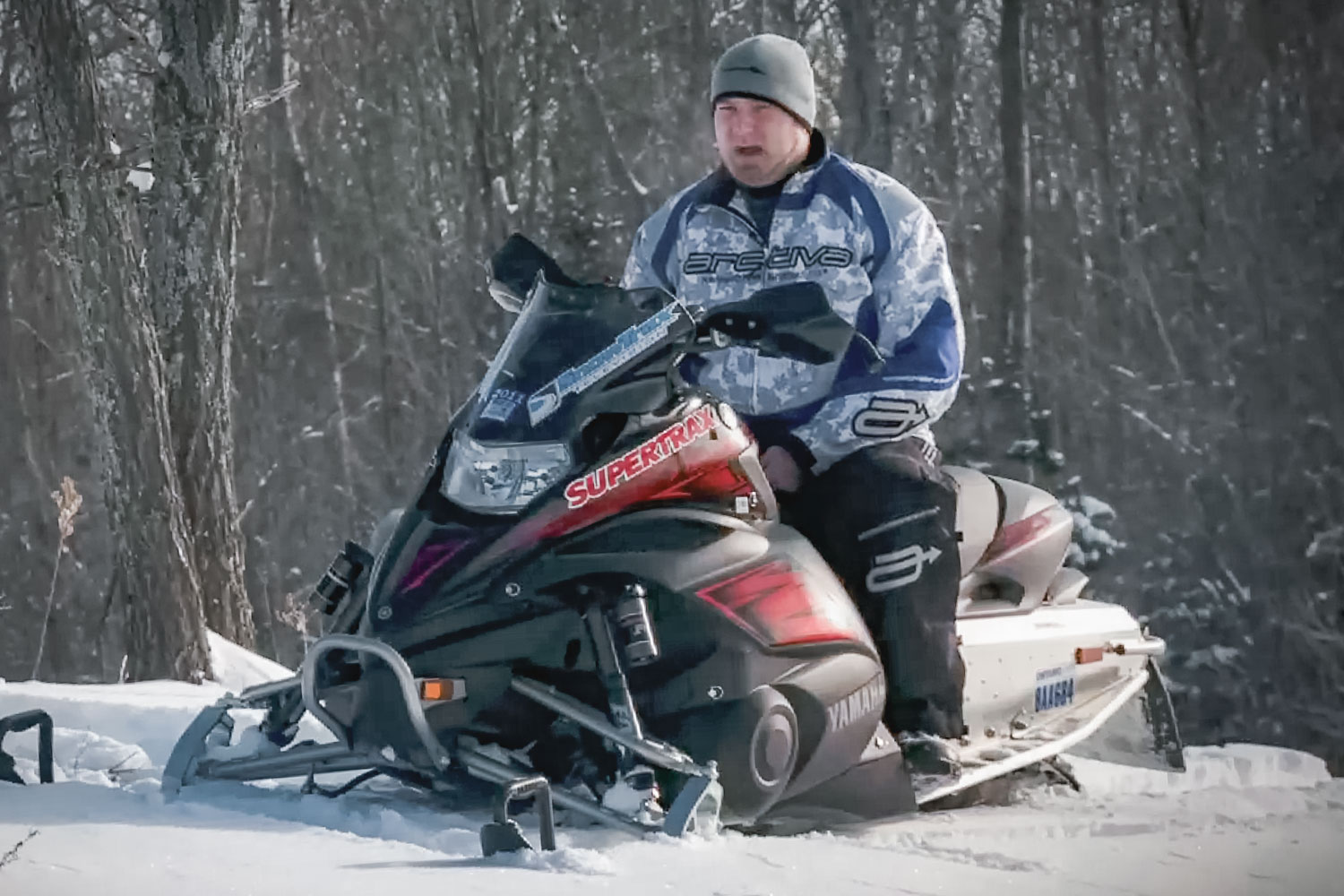 2011 Yamaha FX Nytro R-TX SE Snowmobile Review