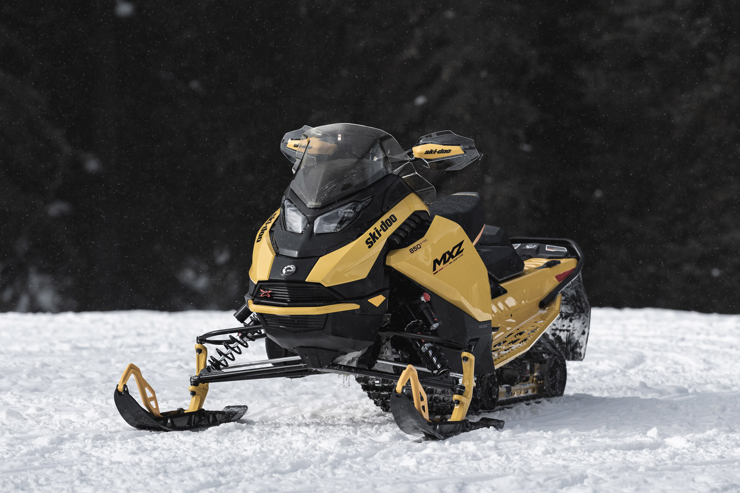 2023 Ski Doo MXZ Blizzard Detailed Overview - Supertrax Online