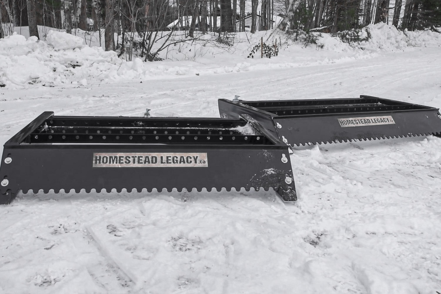 Homestead Legacy Trail Otter Groomer - Supertrax Online