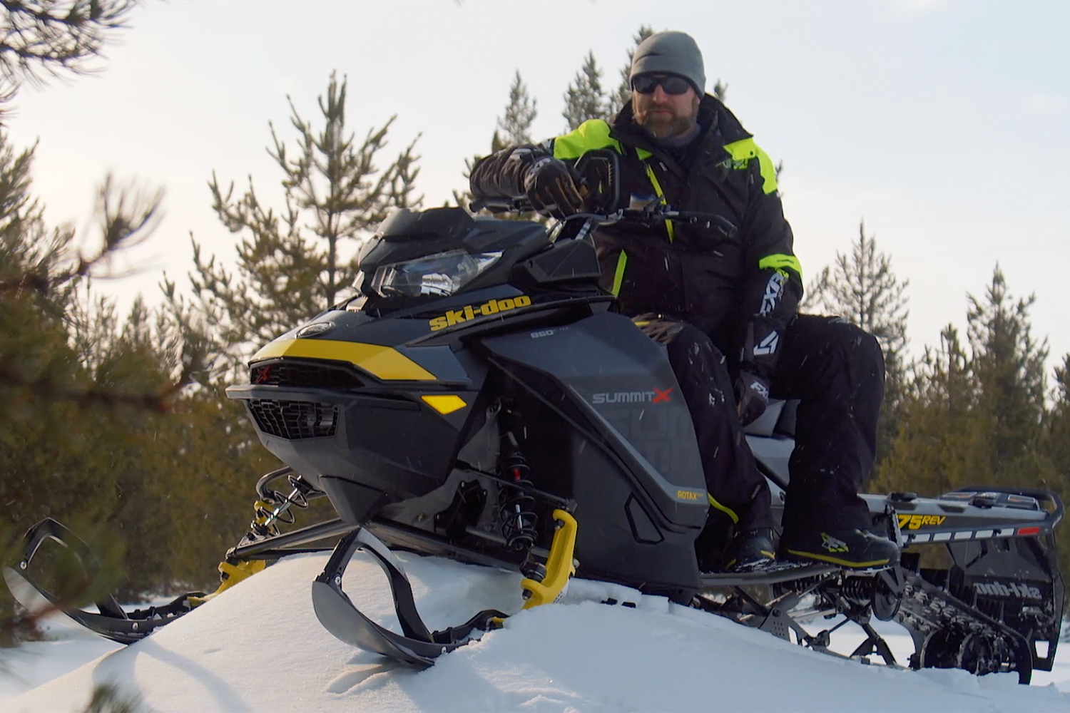 Full REVIEW: 2018 Ski-Doo Summit X 850 175 - Supertrax Online